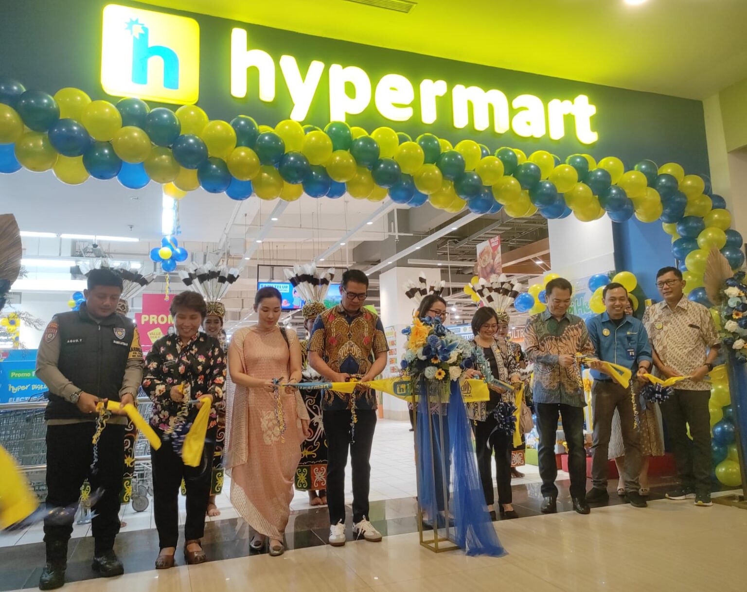 Tampil Dengan Wajah Baru, Hypermart Pentacity Fokus pada Produk Segar - Lintaskaltim.com
